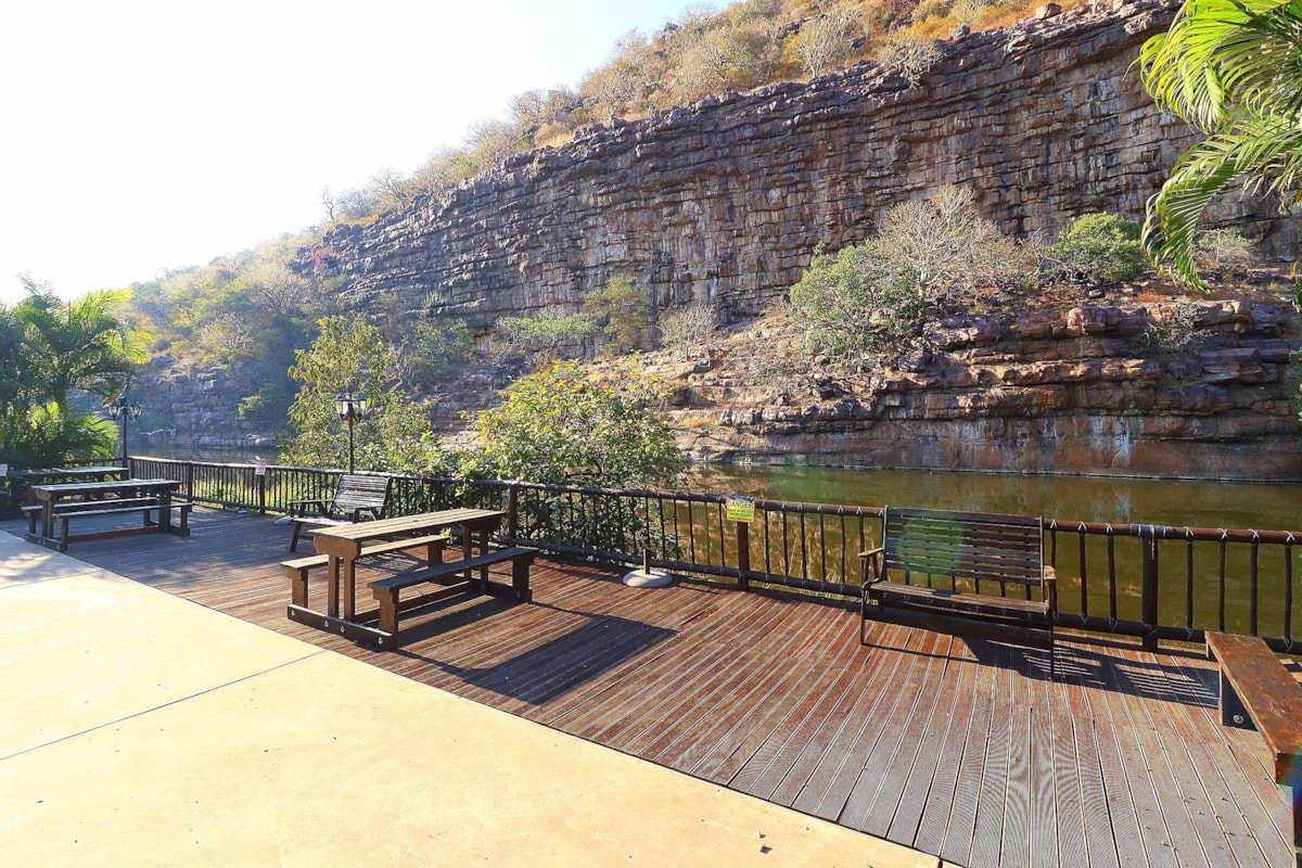 Game Lodge for Sale | Ellisras (Lephalale) | 1ER1534055 | Pam Golding ...
