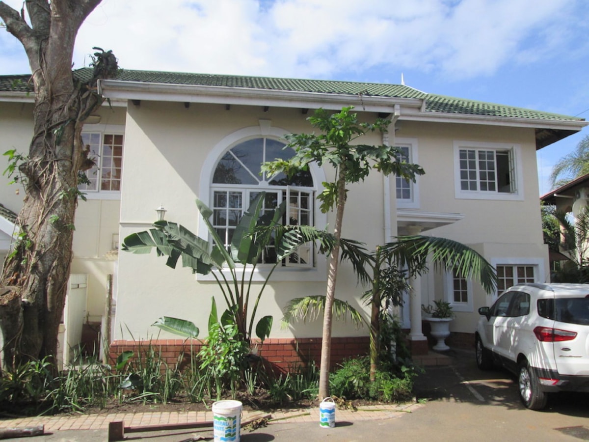 House for Sale | Mount Edgecombe | 1MT1636255 | Pam Golding Properties