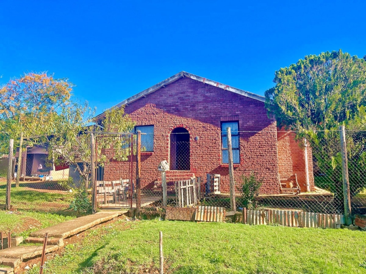 House for Sale | Mountain View, Uitenhage, Kariega | 1UK1661174 | Pam ...