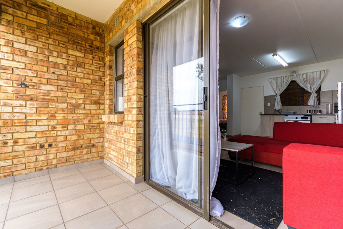 Townhouse for Sale | Albertsdal | 1AB1679821 | Pam Golding Properties