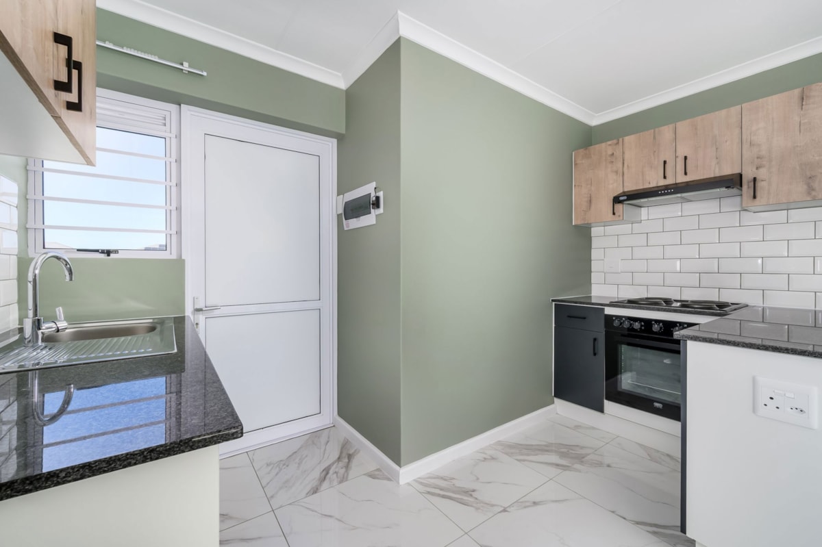 Townhouse for Sale | Fairview, Port Elizabeth, Gqeberha | 1PLZ1701343 ...