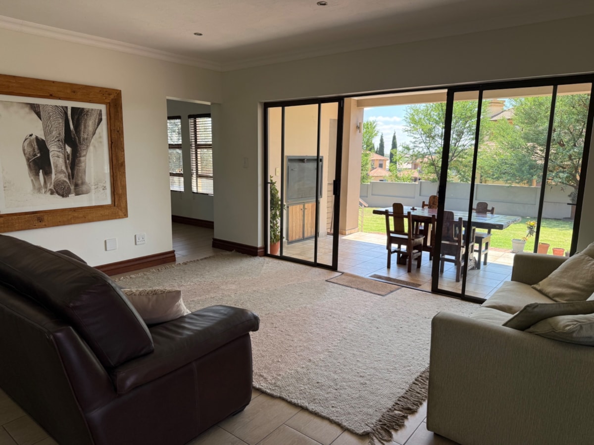 Golf Estate House for Sale | Bankenveld | 1WD1719183 | Pam Golding ...