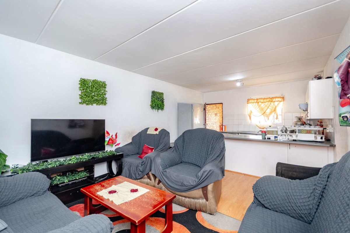 Townhouse for Sale | Chloorkop | KTP1720219 | Pam Golding Properties