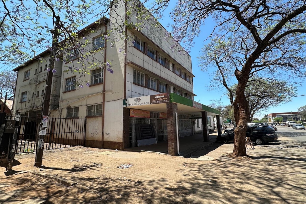 Commercial Building for Sale | Bulawayo, Zimbabwe | 3ZB1721020 | Pam ...