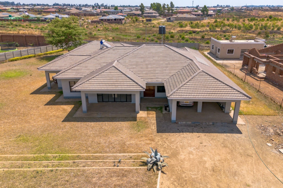 Property and Houses for Sale in Haydon Park, Zimbabwe | Pam Golding ...