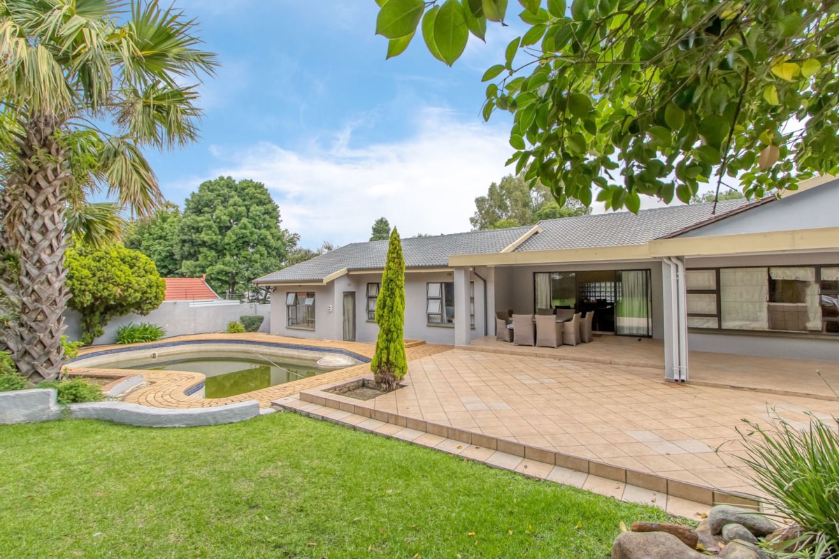 House for Sale | Paulshof | FW1722923 | Pam Golding Properties