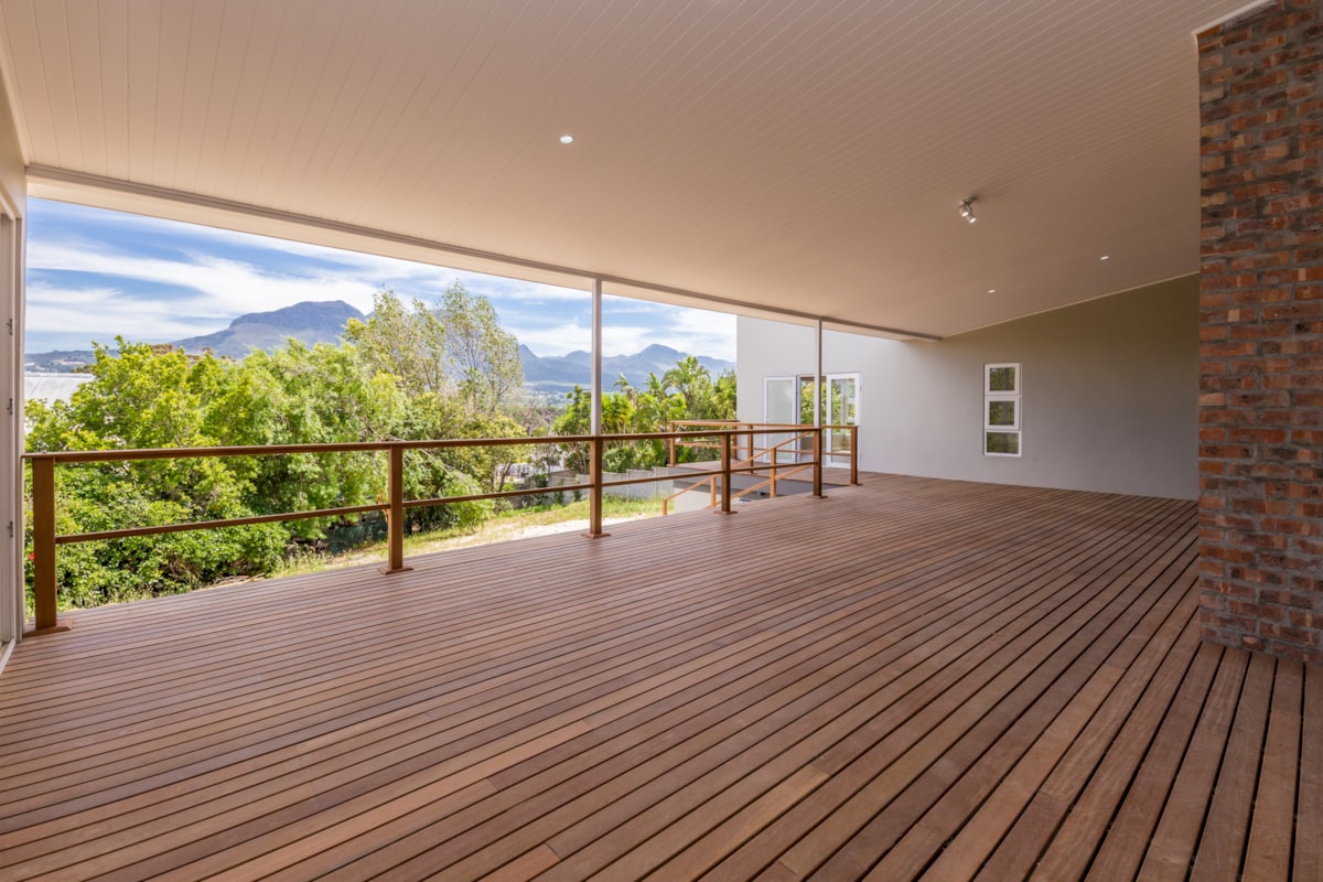 The Know | News and Insights | "Somerset West for Sale" | Pam Golding ...